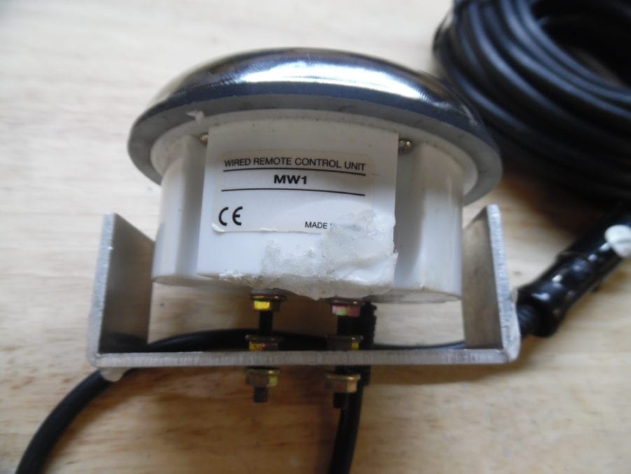 Clarion MW1 Marine Wired Remote Unit w/ Bracket and 25' Extension Cable ...