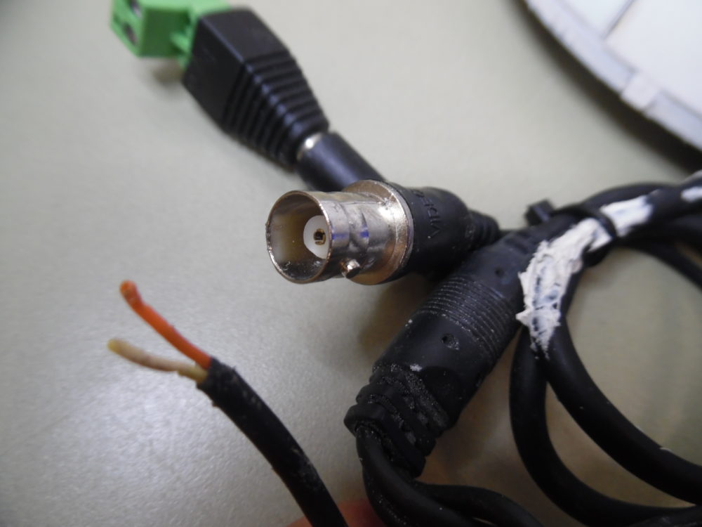 Versiton VHR-V955 Vandal-Proof Dome Security Surveillance Camera w ...