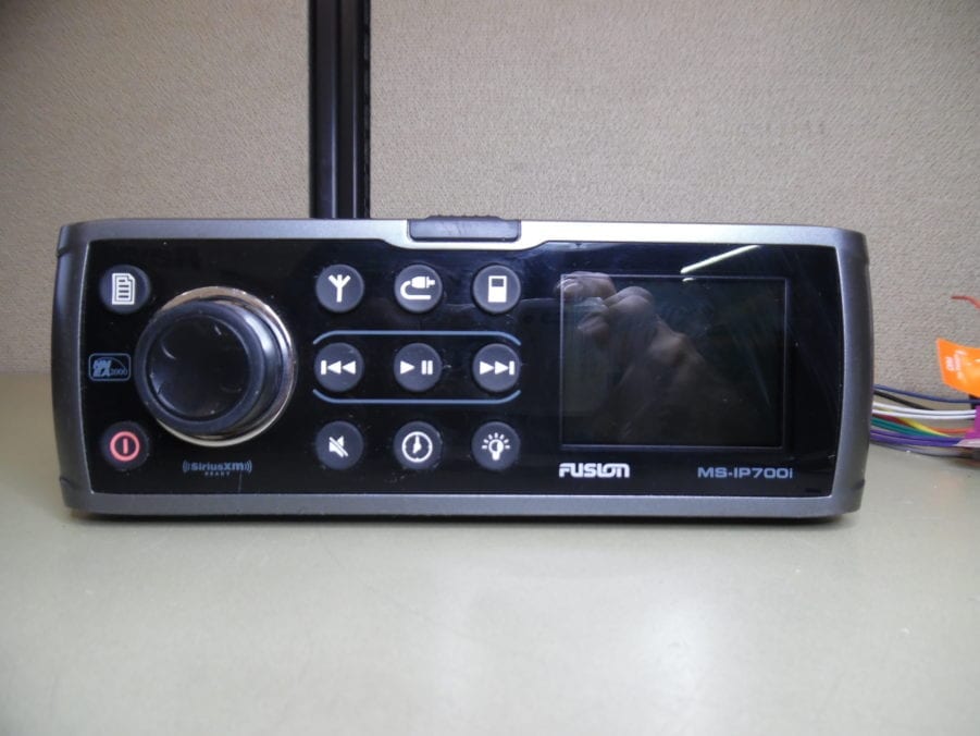 Fusion MS-IP700i Marine Stereo Sirius/NMEA/USB/AUX/FM - Max Marine ...