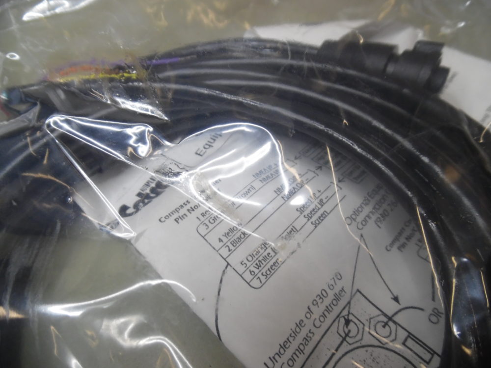 Cetrek Teleflex 930-266 Marine 770 Autopilot Navigator / Speed Input ...