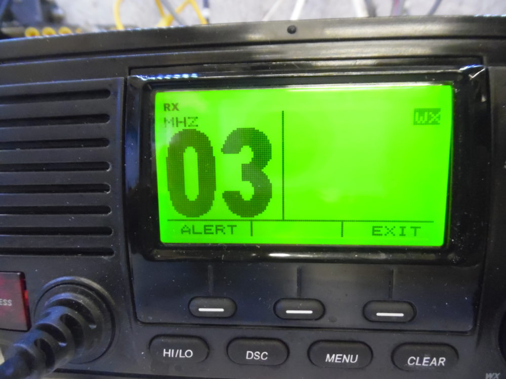 Garmin VHF 100 Marine Radio Transceiver w/ Microphone - TESTED - Max ...