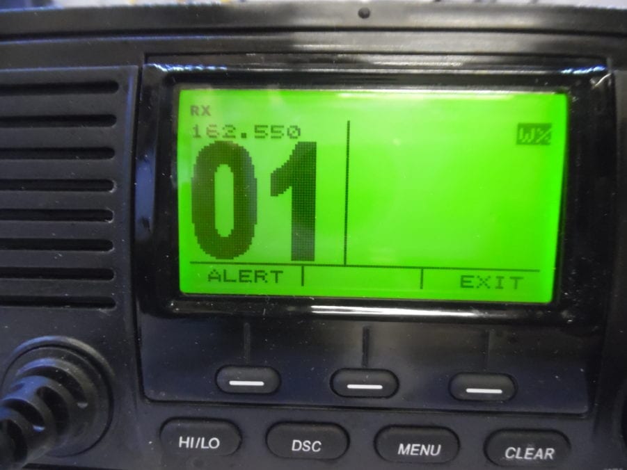 Garmin VHF 100 Marine Radio Transceiver w/ Microphone - TESTED - Max ...