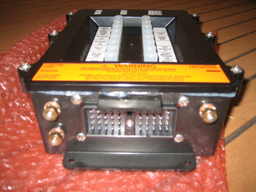 Onmi-Bus Aft EIM Unit for Sea Ray Cruiser - NEW OLD STOCK 1970606 - Max ...