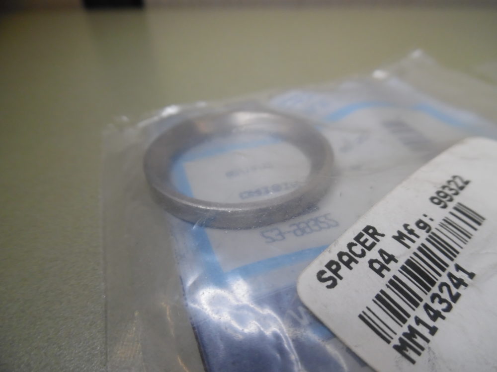 (2) OEM Quicksilver Mercury Mercruiser 23-99322 Mount SPACER - Max ...