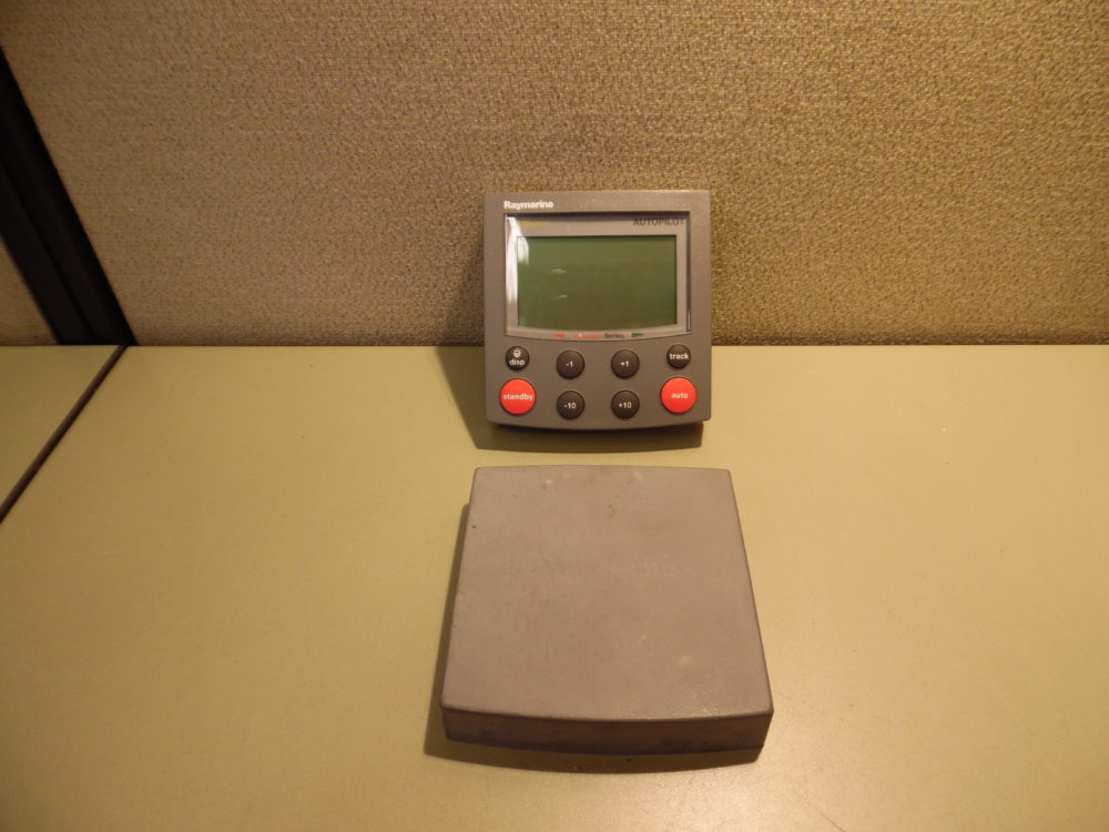 Raymarine Raytheon Autohelm A12011 ST5000+ Autopilot Display Head ...