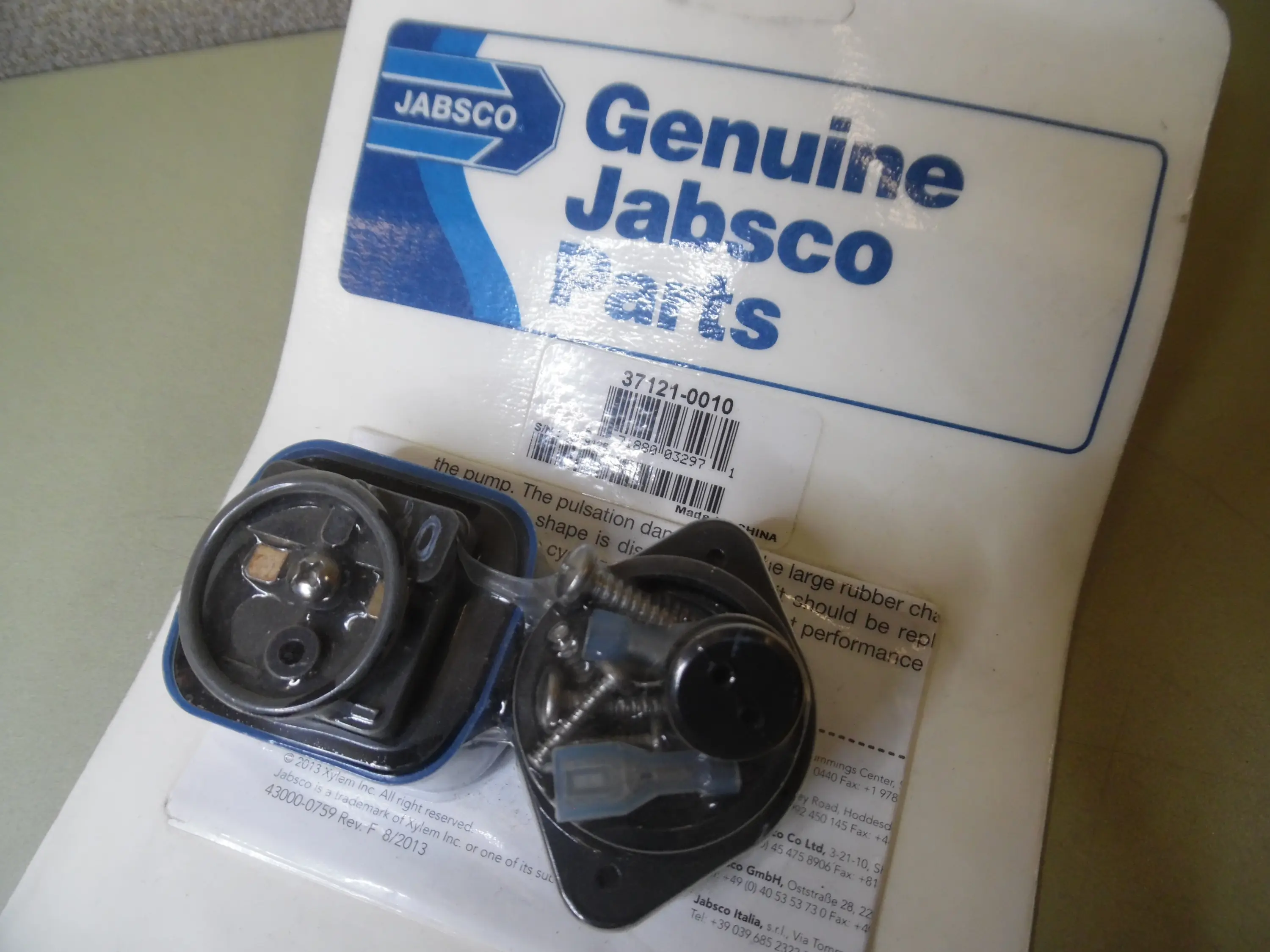 Jabsco 37121-0010 Water Pump Pressure Switch Kit 3124 - Max Marine ...