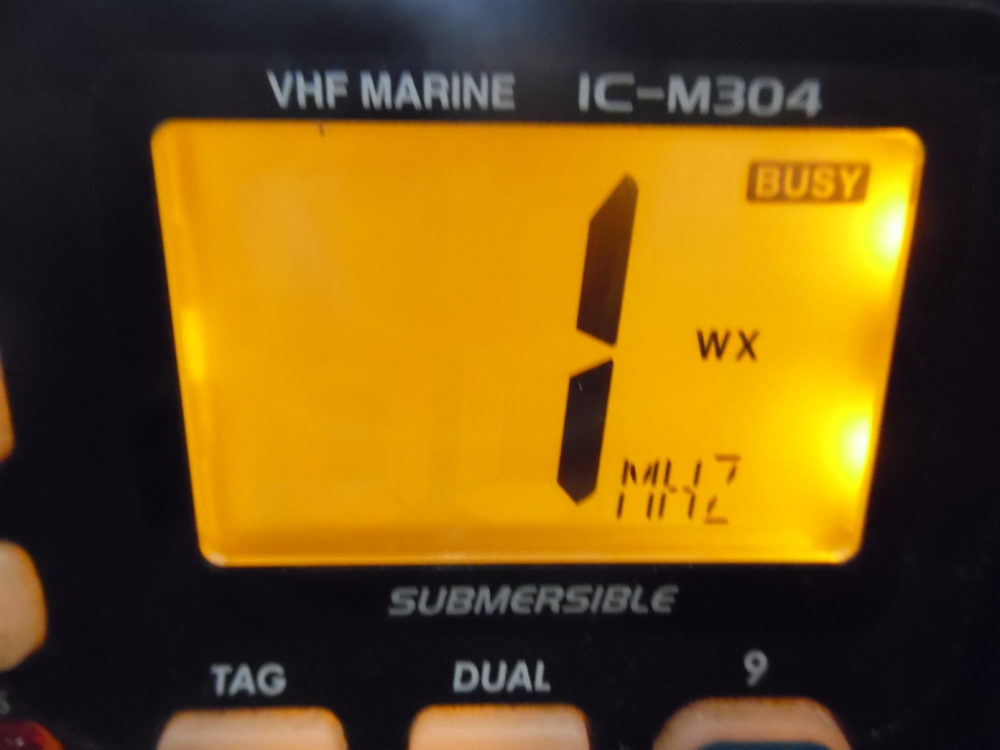 Icom IC-M304 Marine VHF Radio w/ Microphone - FULLY TESTED - Max Marine ...