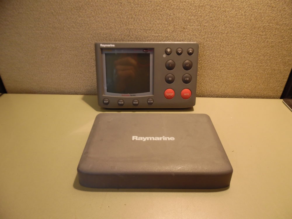 Raymarine ST7002 E12099-P Seatalk Autopilot Control Head - 90 Day Warr ...