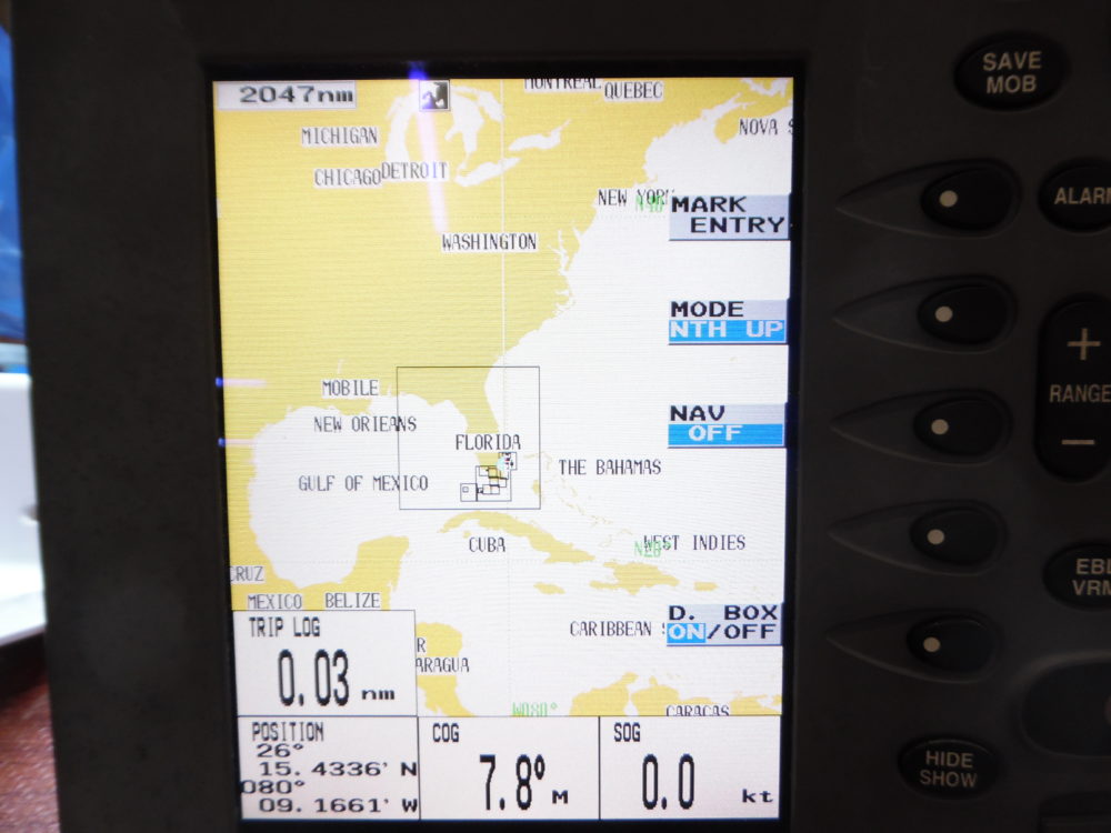 Furuno GD-1710C 7" Navnet Chartplotter VX1 Display- Navionics ...