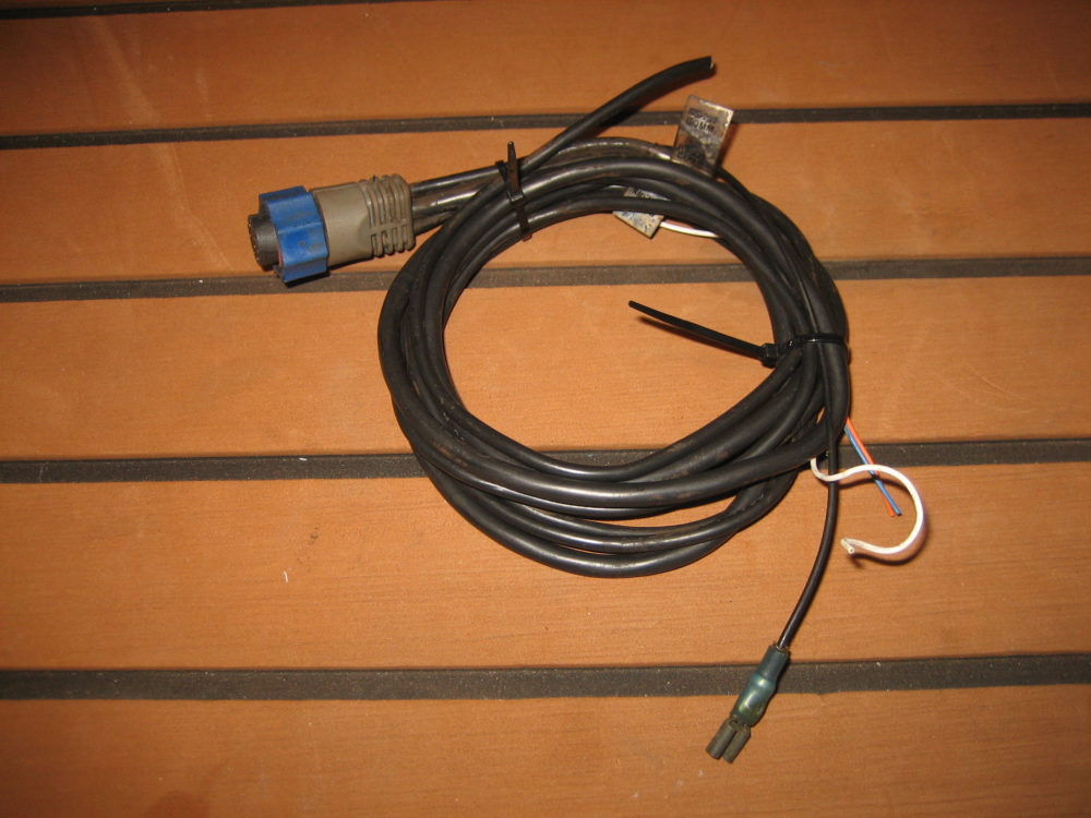 Lowrance Power Cable PC26-BL in Good Used Condition - Max Marine Electronics