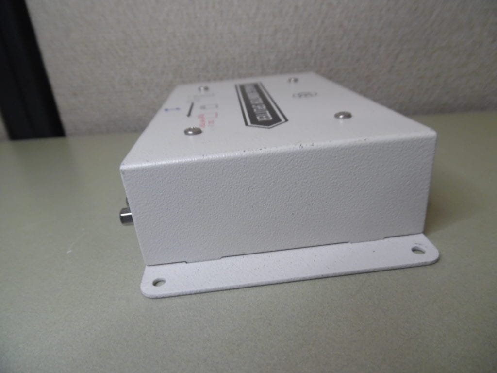 Analog Monitor Splitter 12.5 VDC - FREE US SHIPPING - Max Marine ...