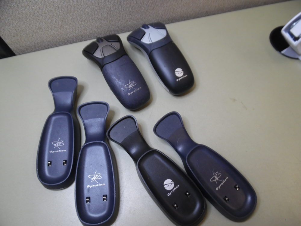 Gyration GC15M Air Mouse / Charging Cradles - LOT OF 6 - Max Marine ...