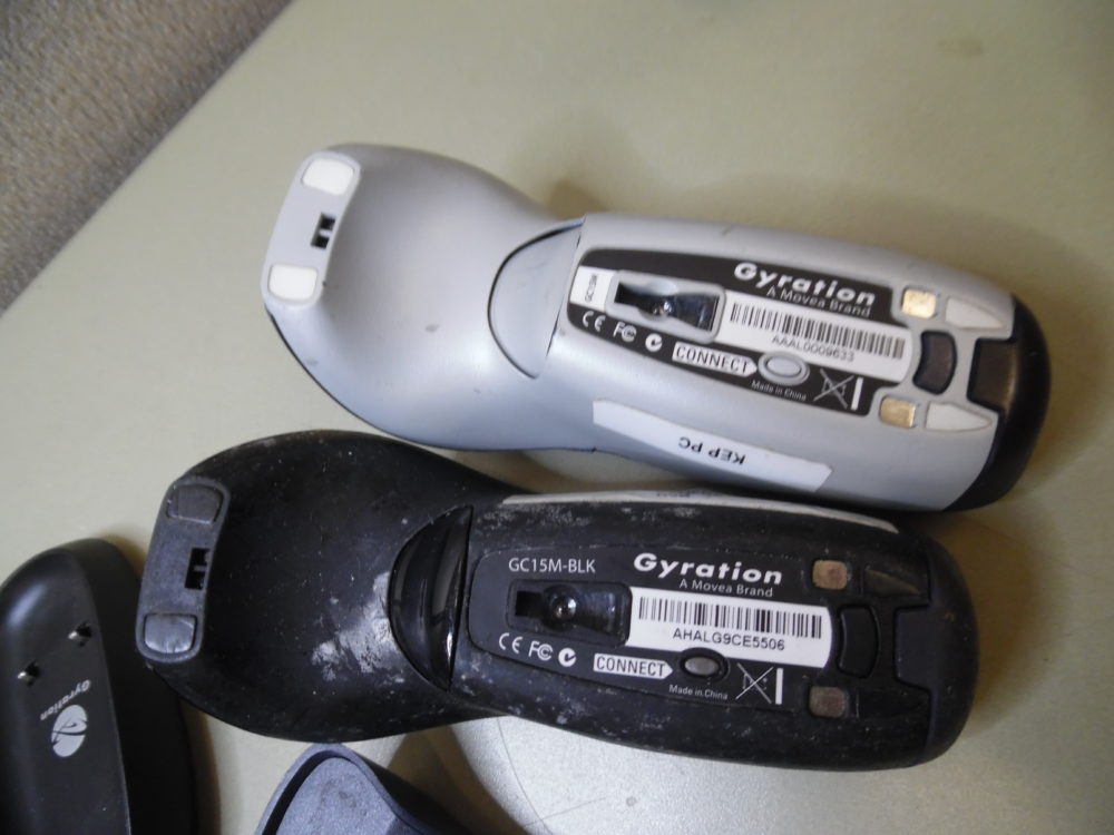 Gyration GC15M Air Mouse / Charging Cradles - LOT OF 6 - Max Marine ...