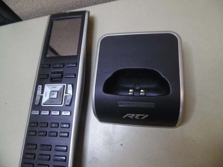 RTI T2-C+ Remote Universal System Controller w/ Charging Base - Max ...