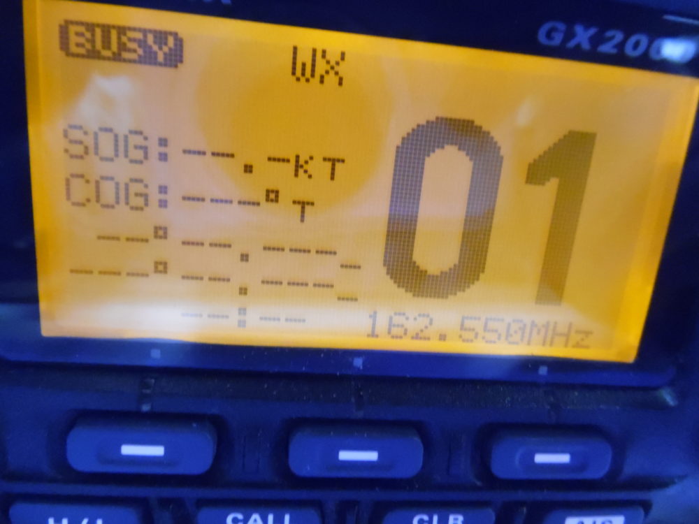 Standard Horizon GX2000 Matrix VHF w/ AIS / GPS Marine Radio w/ Mic ...