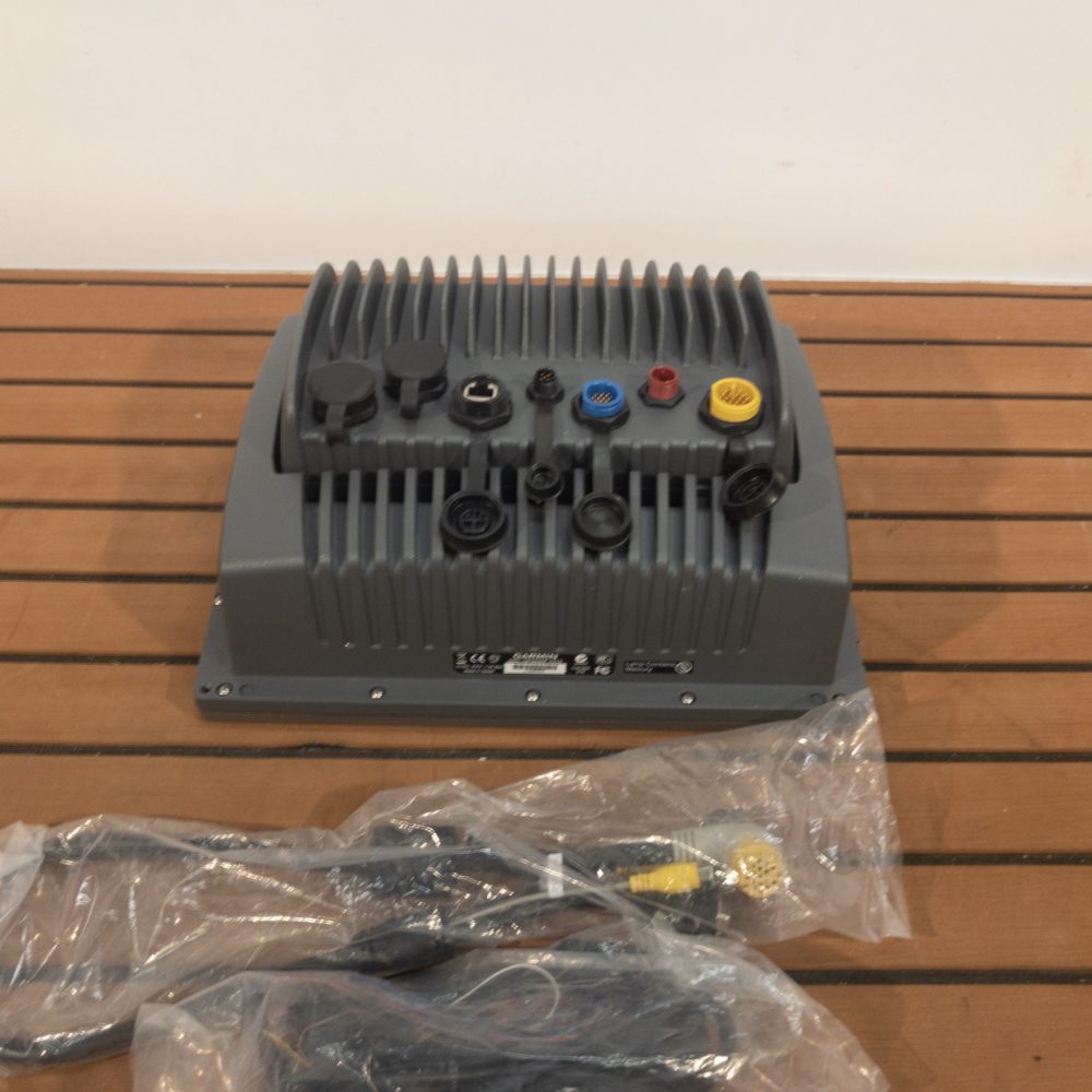 GARMIN GPSmap 7212 w/ Cables - 90 Day Warranty - Great Condition - Max ...