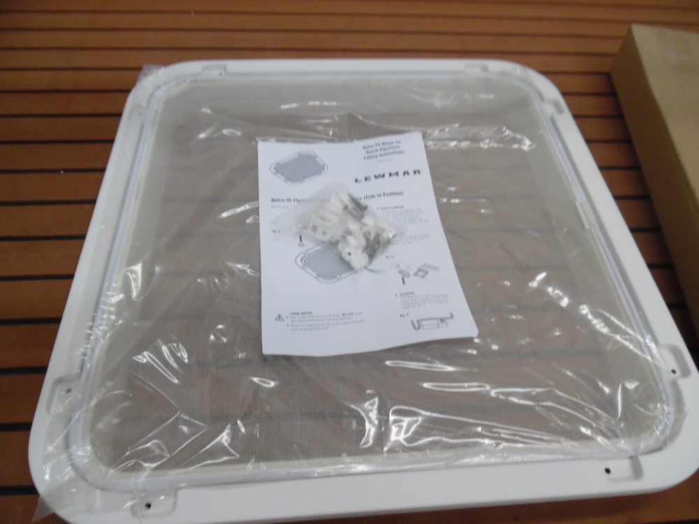 Lewmar 367660252 Interior Trim Kit for Hatches, 60 White C52 - Max ...