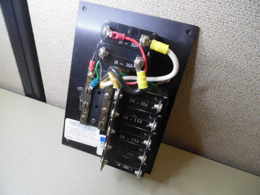 Newmar Marine Boat Electrical AC Master Breaker Panel w/ Labels *NEW ...
