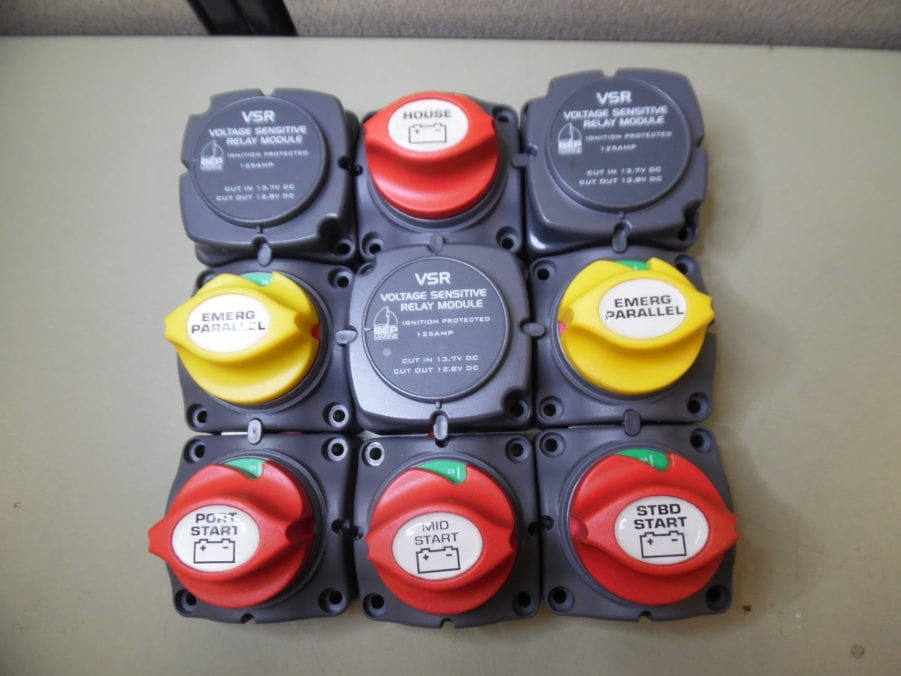 BEP VSR Marine Boat Triple Outboard Engine Battery Distribution Cluster ...