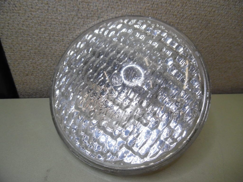 GE LIGHTING 4419 Incandescent Sealed Beam Lamp Light Bulb PAR56 - Max ...