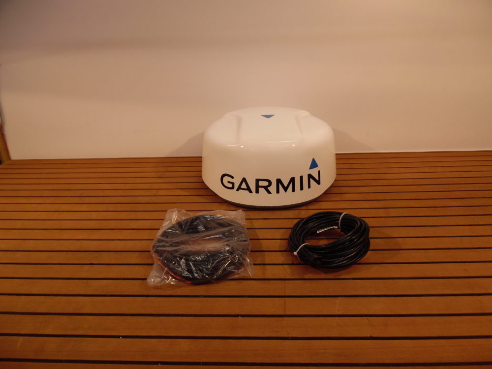 Garmin GMR 18HD+ 4KW Radar Dome Add-On w/ Cables Tested / Updated w/90 ...