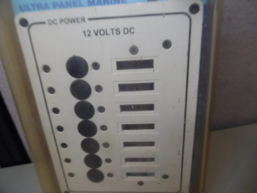 UPM 1-0007-2 Marine Electrical 12V DC Breaker Panel 7.5" x 5.5" - Max ...