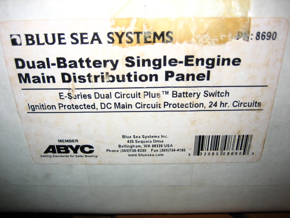 Blue Sea Systems Dual Battery Single Engine Main Distribution Panel ...