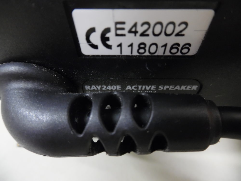 Raymarine RAY240E Active VHF Speaker E42002 - Good Working Condition ...
