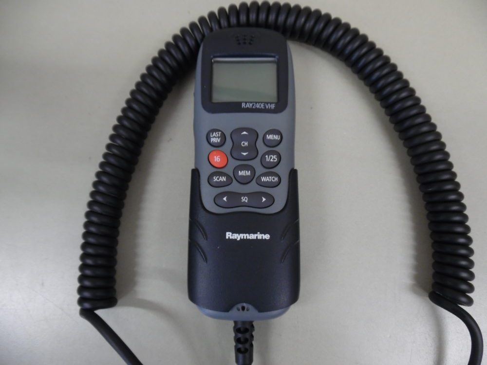 Raymarine RAY240E VHF Handset Mic Microphone E45002 - Great Tested Cond ...