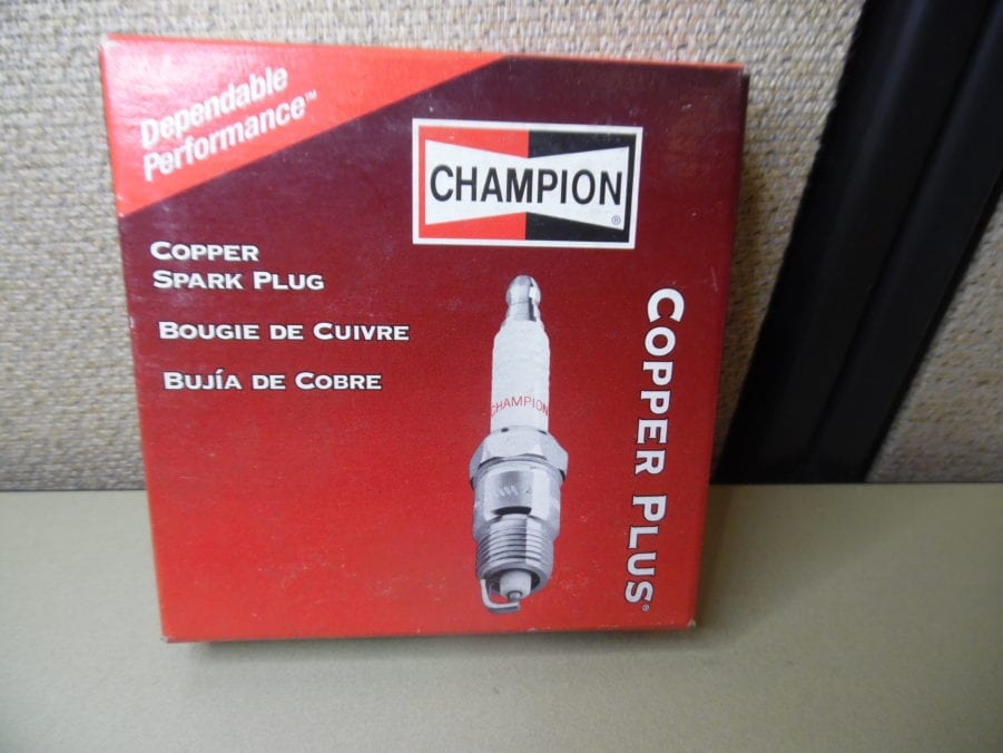 QTY Lot of 4 CHAMPION 306 L86C COPPER PLUS SPARK PLUGS - 4 Pack Box ...