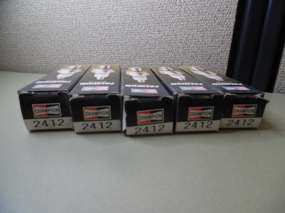 QTY Lot of 5 CHAMPION 2412 PREMIUM GOLD SPARK PLUGS - 5 Pack Box - Max ...