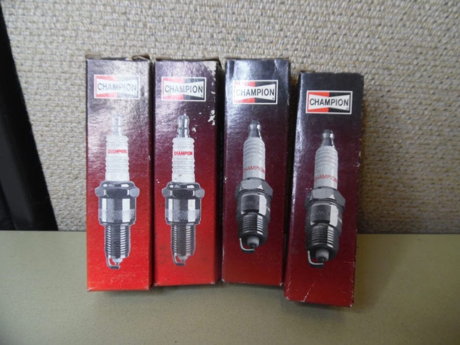 (4) CHAMPION 824 UL18V COPPER PLUS SPARK PLUGS - FREE US SHIPPING - Max ...