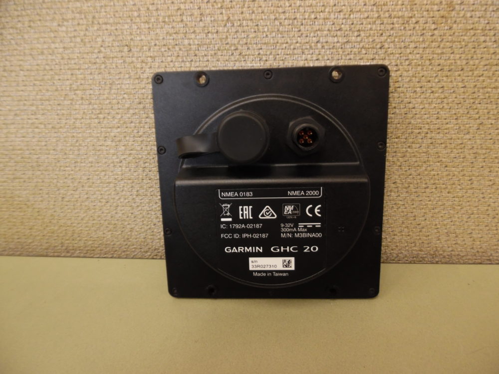 NEW OLD STOCK/OUT OF BOX Garmin GHC 20 Autopilot Head/Display Unit ...