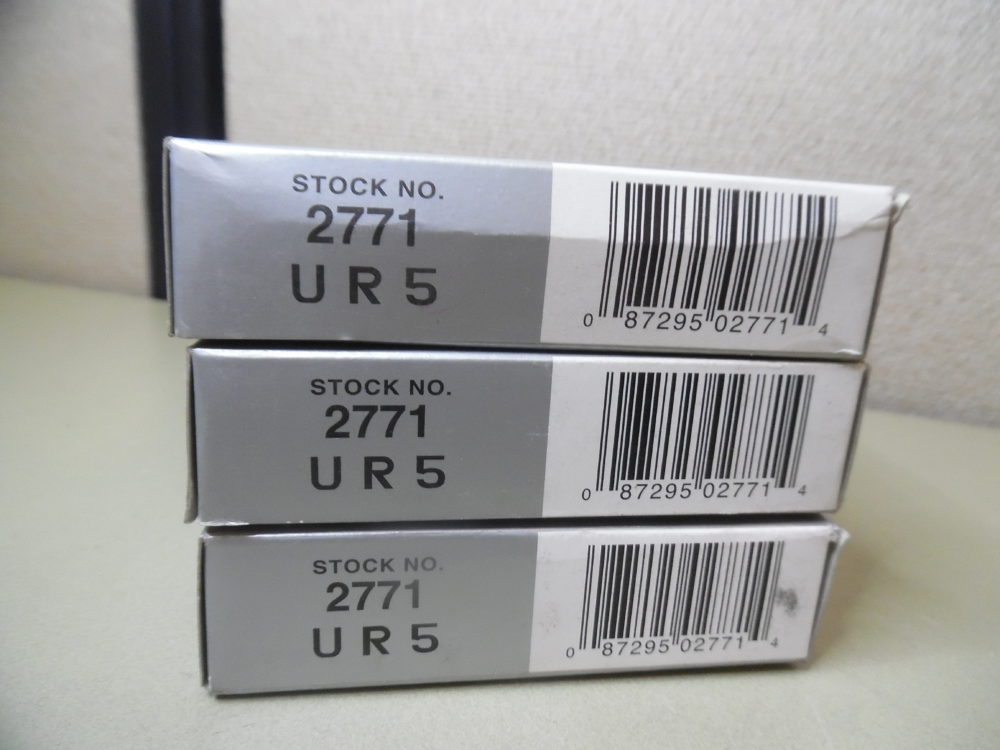 Qty Box Lot of 12 NGK 2771 UR5 V-POWER SPARK PLUGS - 12 Pack - Max ...