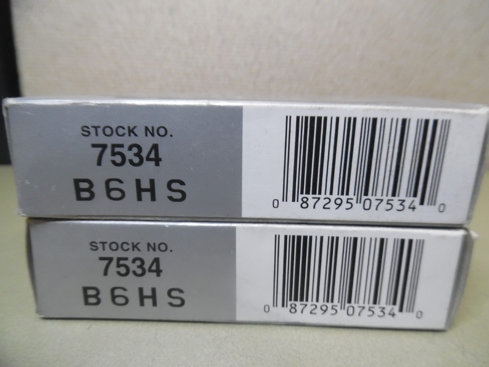 QTY Lot of 8 NGK 7534 B6HS SPARK PLUGS - FREE US SHIPPING - 8 Pack ...