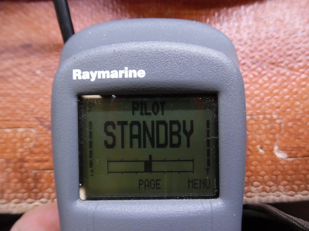 Raymarine Wireless Autopilot Remote RF Base Station Seatalk E15024 ...