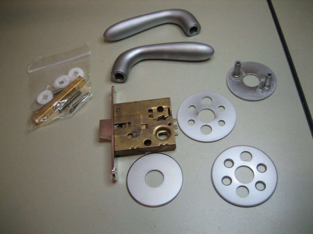 Mobella MA-01-601-02-20 Marine Boat Cabin / Entry Door Lockset Mccoy ...