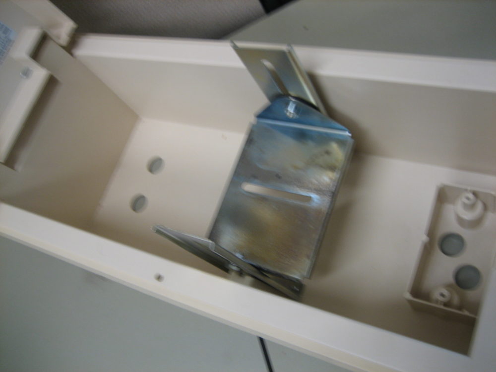 VICON V8660H CEILING MOUNT SURVEILLANCE CAMERA HOUSING - Max Marine ...