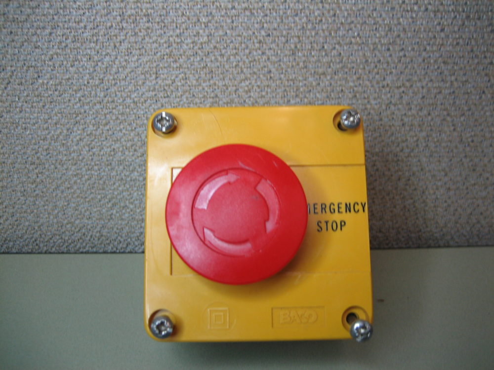 BACO Emergency Stop Push Button Switch/ Twist Reset AS-IS - Max Marine ...