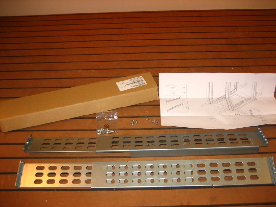 APC **NEW** 0M-756H Sliding Rail Kit for Smart-UPS Power Supplies - Max ...