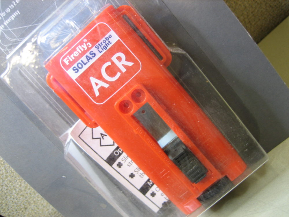 ACR FIREFLY 3 WATERBUG High Intensity Emergency Rescue Strobe Survival ...