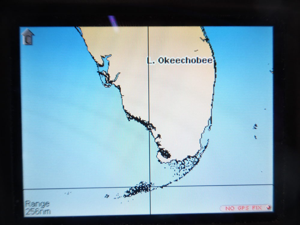 Simrad AI50 Display with Suncover - Tested for Power On, Needs ...