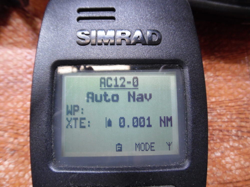 Simrad WR20 - Remote Commander - Wireless Bluetooth Remote - Tested ...