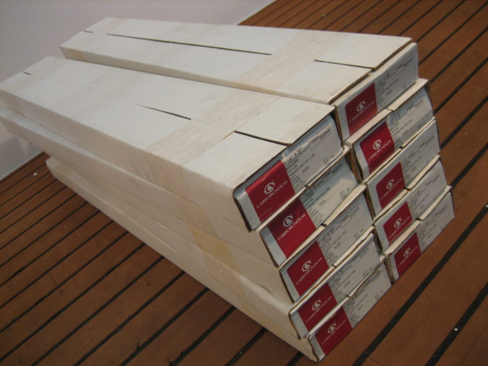 Carborundum 55344 Grit P220, 4-1/2" X 30" Sand Paper - LOT OF 100 ...