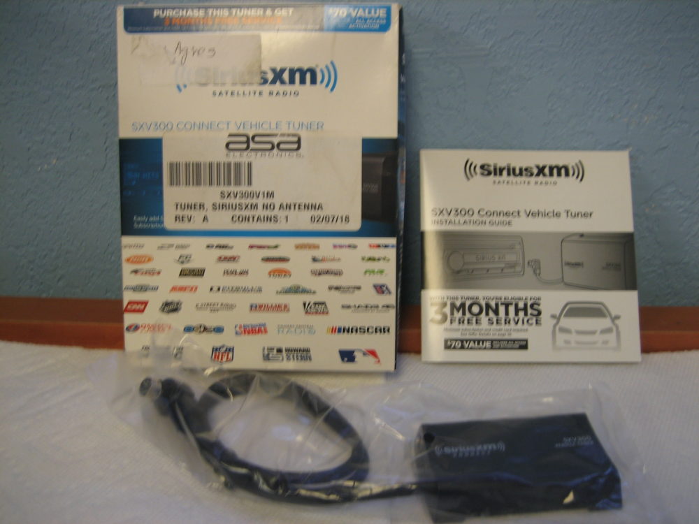 SiriusXM SXV300 Satellite Vehicle Tuner - NO ANTENNA - Free U.S ...