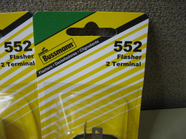 Cooper Bussman 552 Flasher 2-Terminal for Car and Truck Applications ...