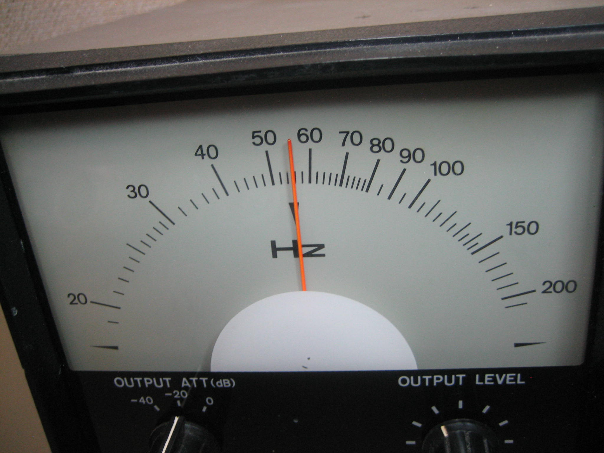 B&K Precision 3050 Audio Signal Generator - Max Marine Electronics