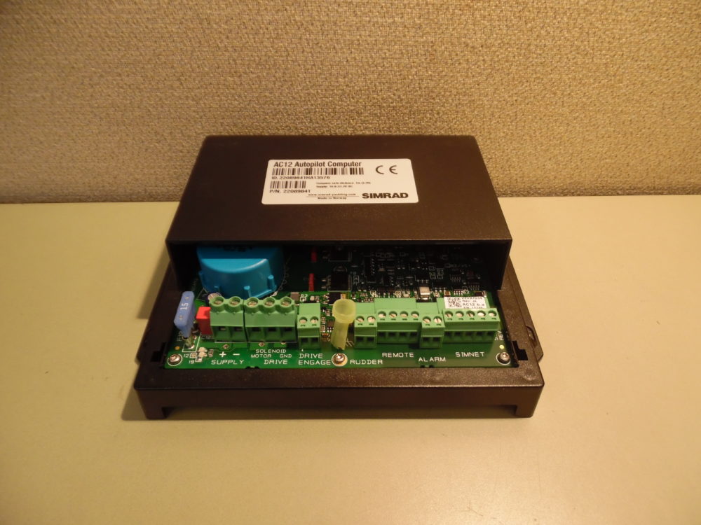 Simrad AC12 Autopilot Computer - 22089841 - FULLY TESTED - For AP24 and ...