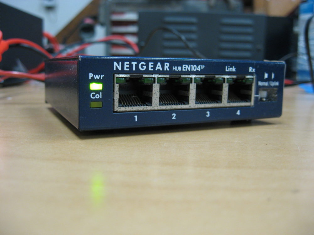 Netgear EN104TP 4-Port 10Base-T Ethernet Hub (Used) - Max Marine ...