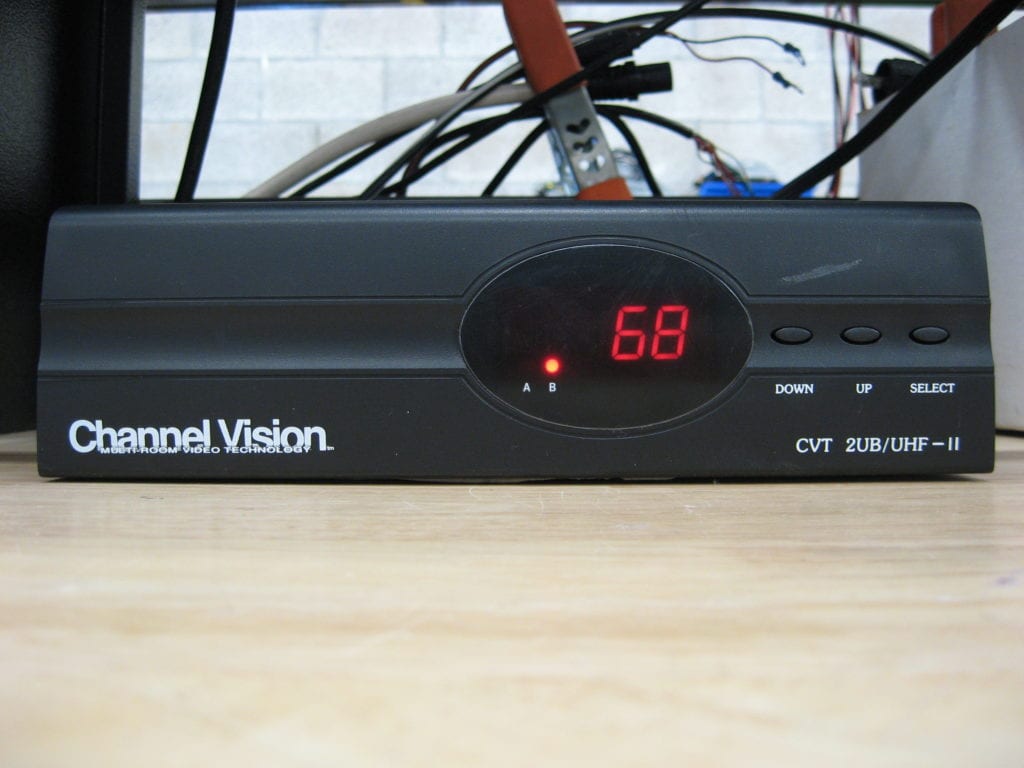 Channel Vision 2UB/UHF-II CVT Multi-Room Video Technology - Max Marine ...
